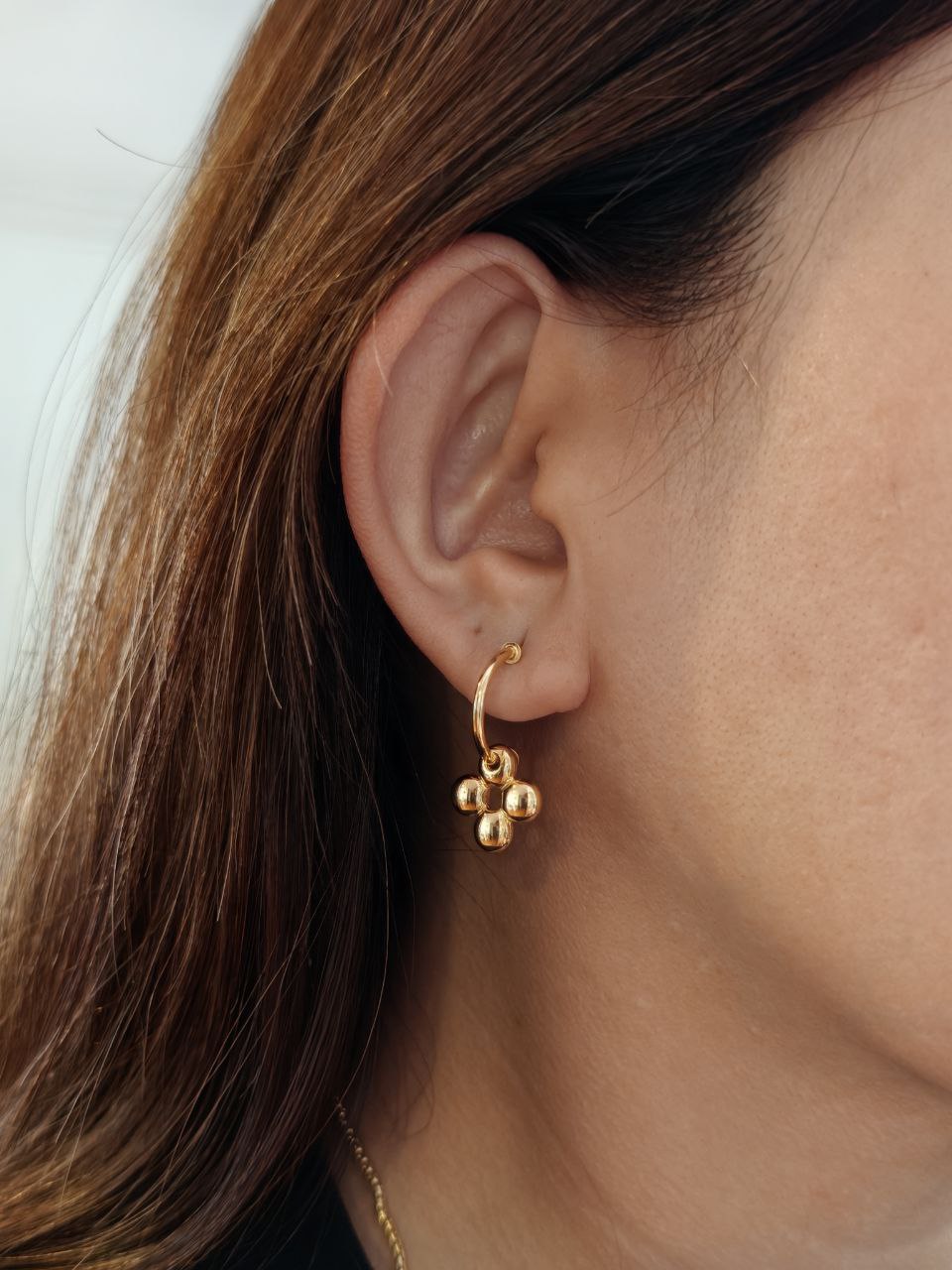 JEWELRY: 18k Gold Flower Dangling Earrings – BeautéFinds
